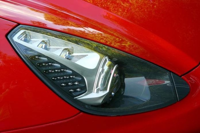 Feux de croisement : toutes les informations à connaître